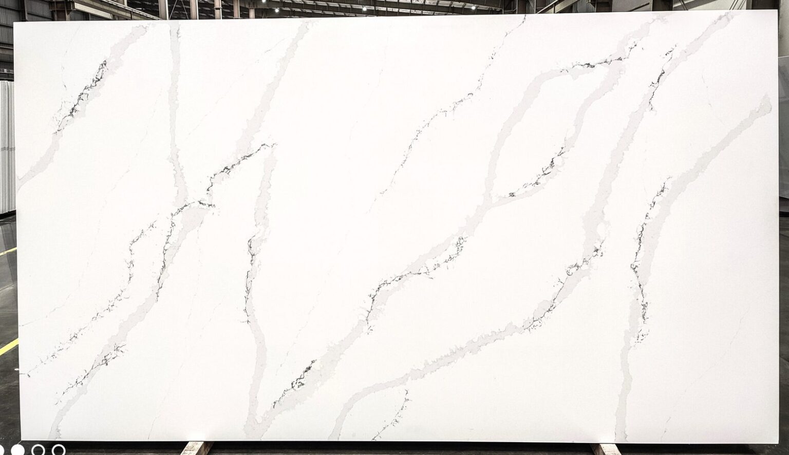 Calacatta Infinity – Apollo Surfaces