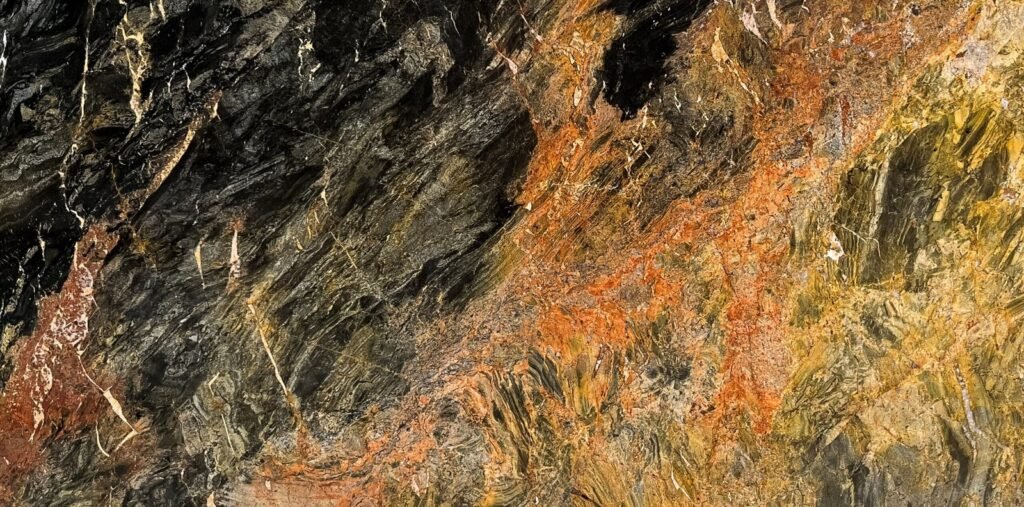 Lava Oro Polished – Apollo Surfaces